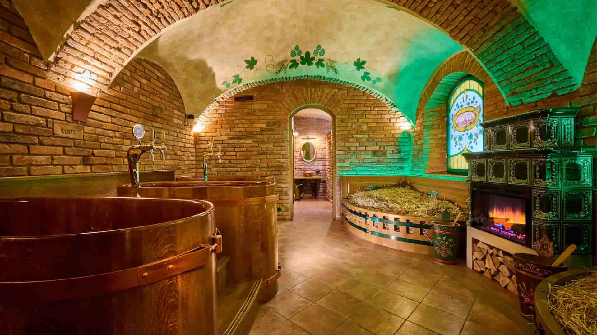 Pilsen BEER SPA BEERLAND Review